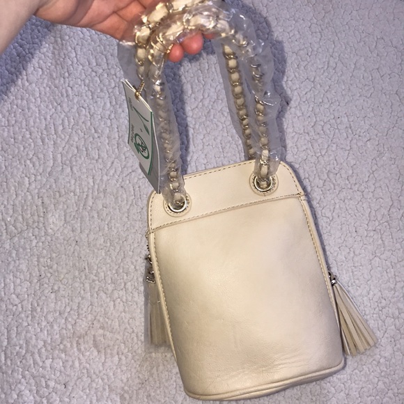 Bags | Vegan Cream Color Hand Bag | Poshmark